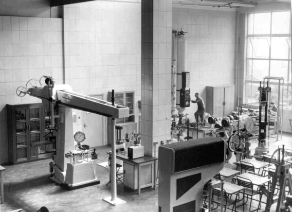 Laboratory classes thirty years on | Realize Engineering